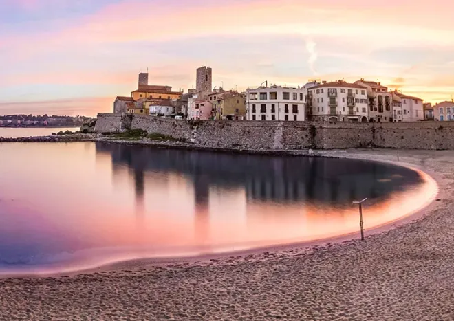 Les plus belles plages des Alpes-Maritimes